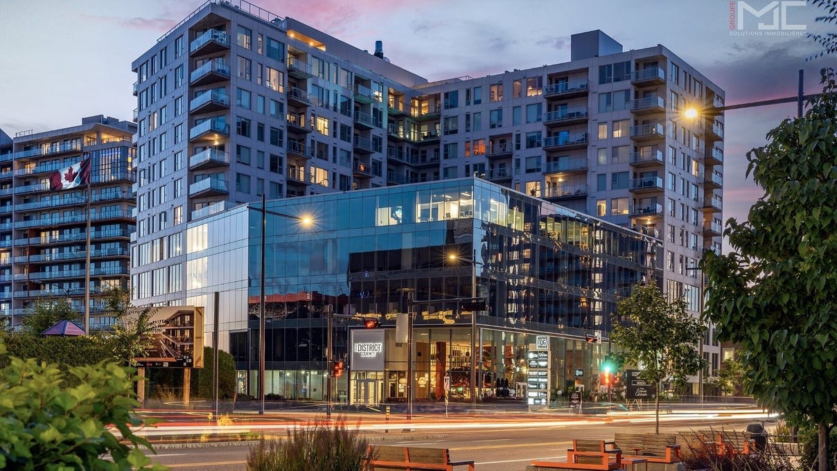 975 Av. Roland-Beaudin, Sainte-Foy/Sillery/Cap-Rouge, QC G1V0J2, CA ...