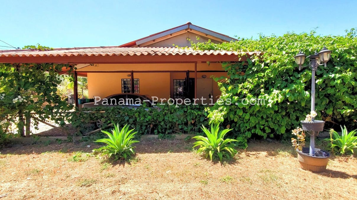 GXHC+9WR, Purio, Panama, Pedasí, Los Santos Province House for Sale ...