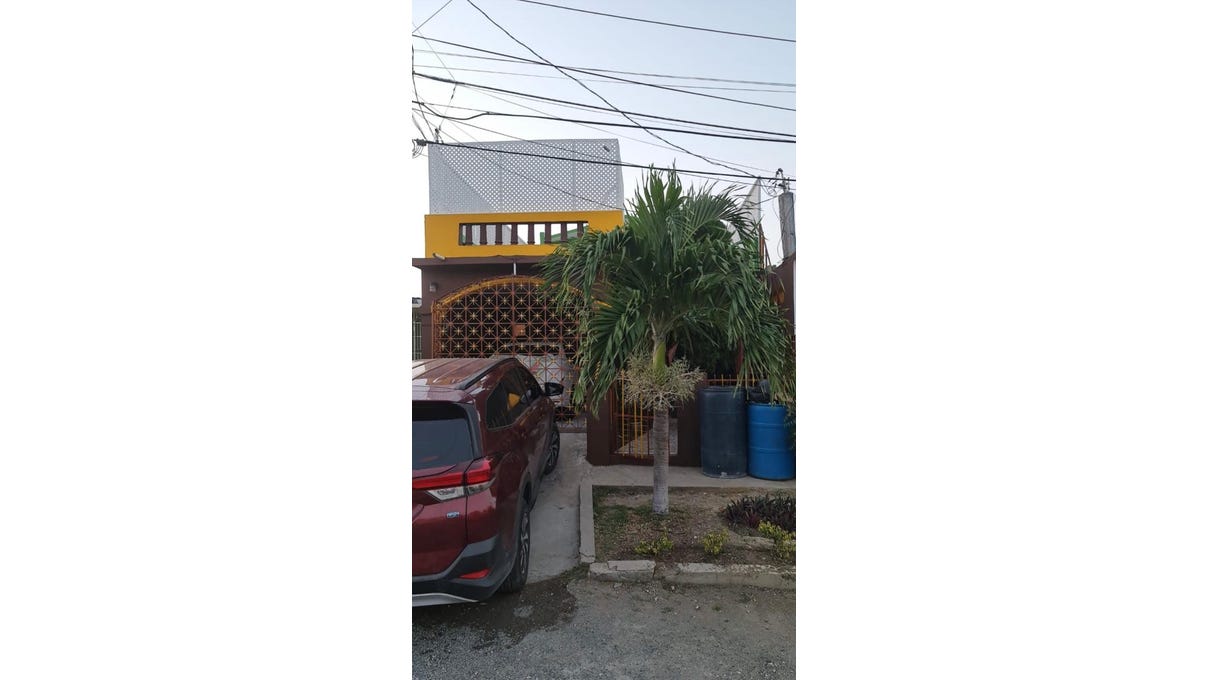 GREATER PORTMORE, Greater Portmore, Saint Catherine Parish House for ...
