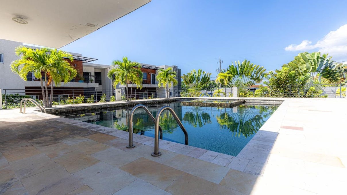 RUSSELL HEIGHTS, Kingston 8, St. Andrew Parish House for Sale - realtor.com