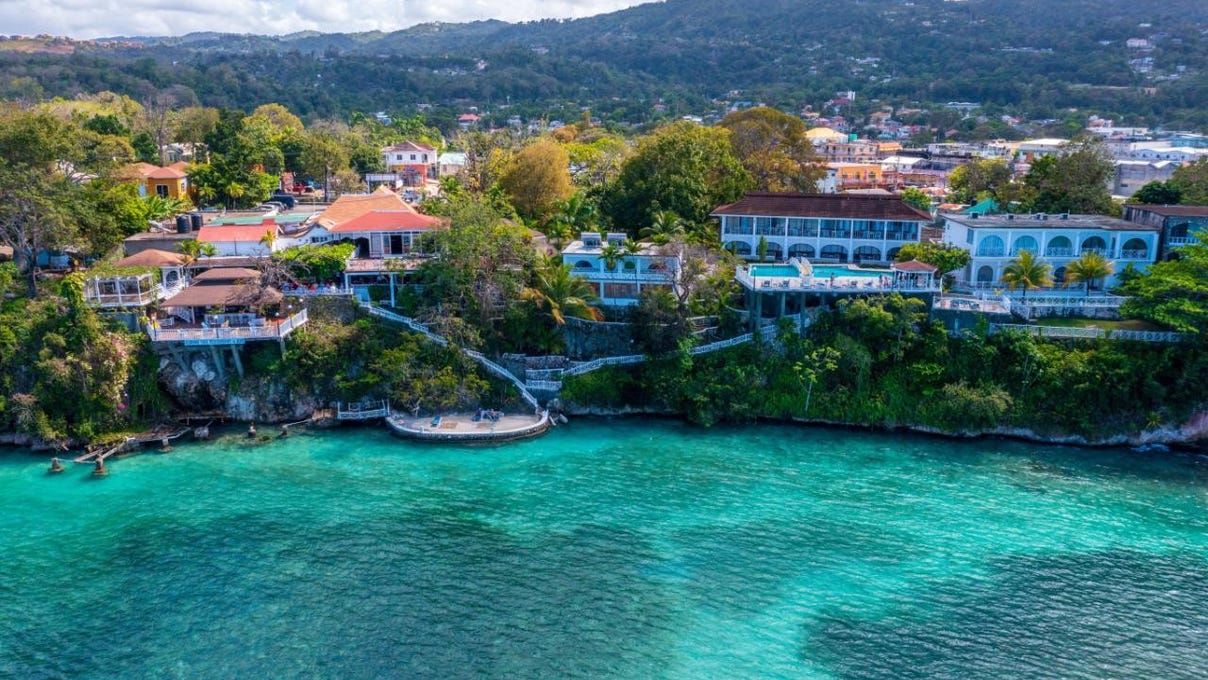 MAIN STREET, Ocho Rios, St. Ann Parish Retail for Sale - realtor.com